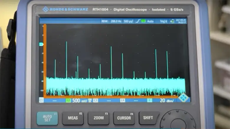 Why Are Oscilloscopes So Expensive? - ElectronicsHacks