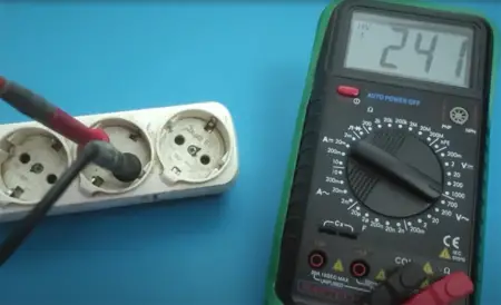 How to Check 240 Voltage With a Multimeter? - ElectronicsHacks