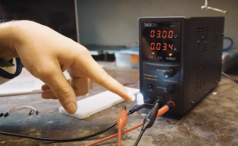 What is CC and CV in Power Supplies? - ElectronicsHacks