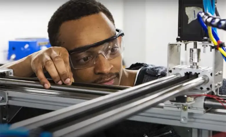 What is Electronic Engineering? - ElectronicsHacks