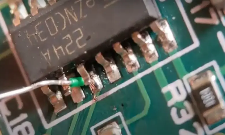 How to Solder Without a Soldering Iron? - ElectronicsHacks