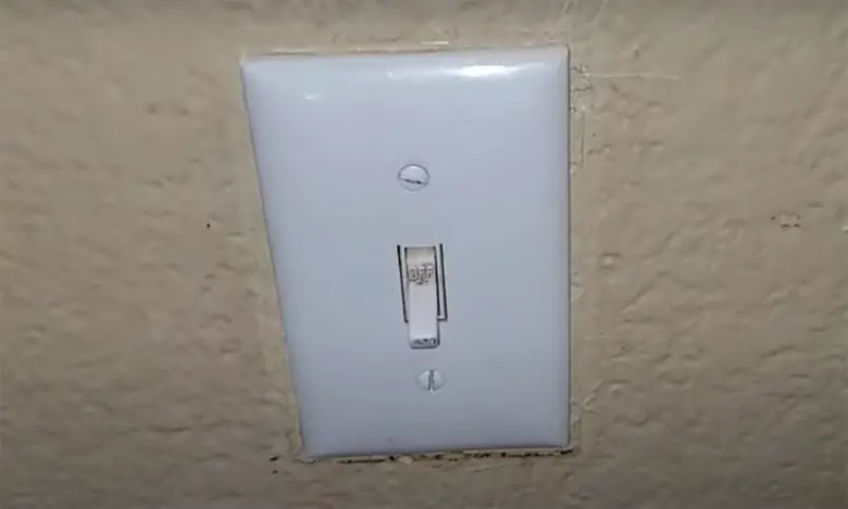 How to Test a Light Switch With a Multimeter? - ElectronicsHacks