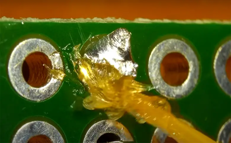 What Is a Cold Solder Joint? - ElectronicsHacks