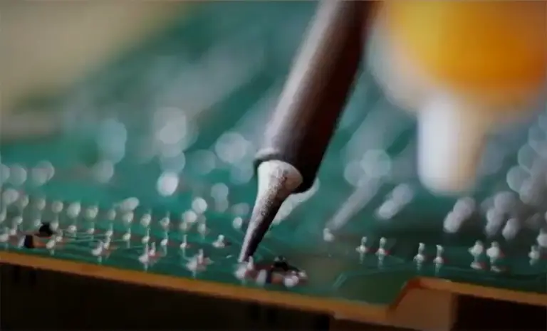What Is a Cold Solder Joint? - ElectronicsHacks
