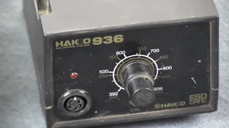Hakko 936 Soldering Station Review - ElectronicsHacks