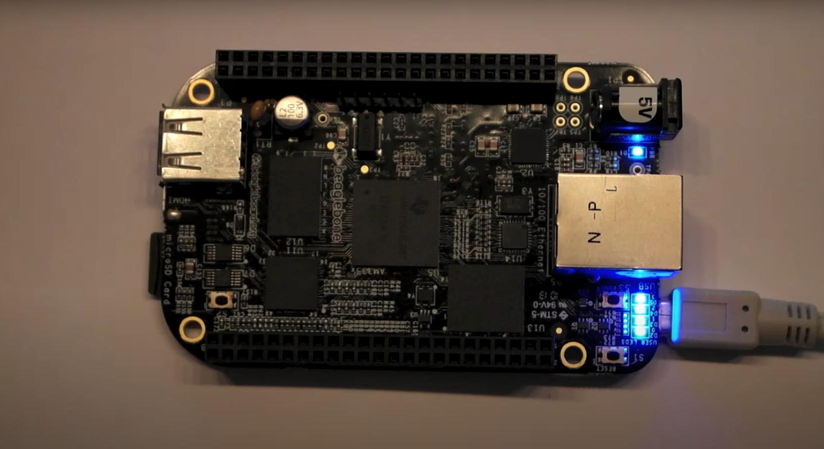 BeagleBone Black Review - ElectronicsHacks