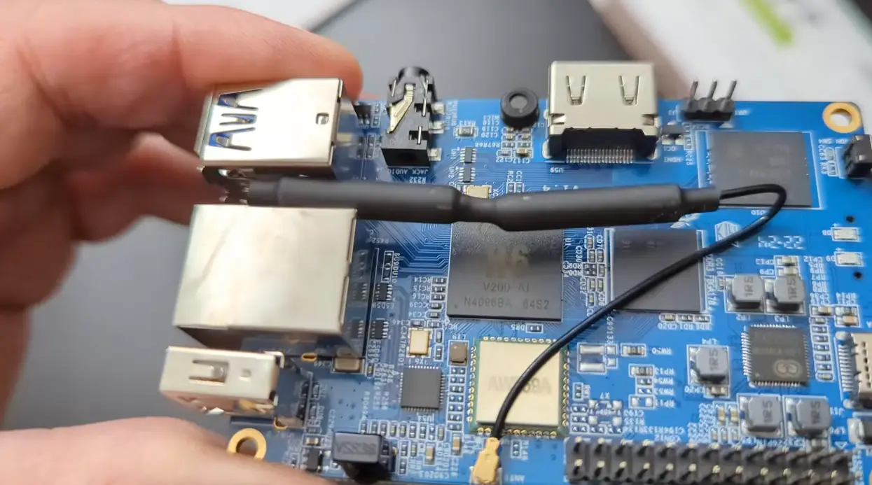 Orange Pi vs. Raspberry Pi: Which is Better? - ElectronicsHacks