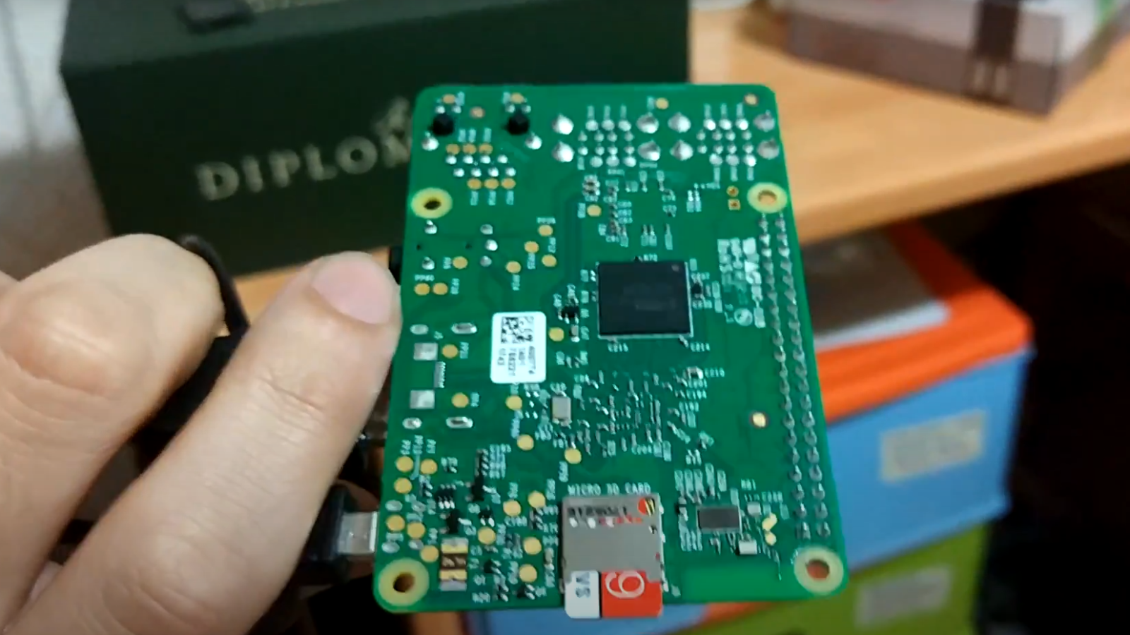 Raspberry Pi HDMI Not Working: What to Do? - ElectronicsHacks