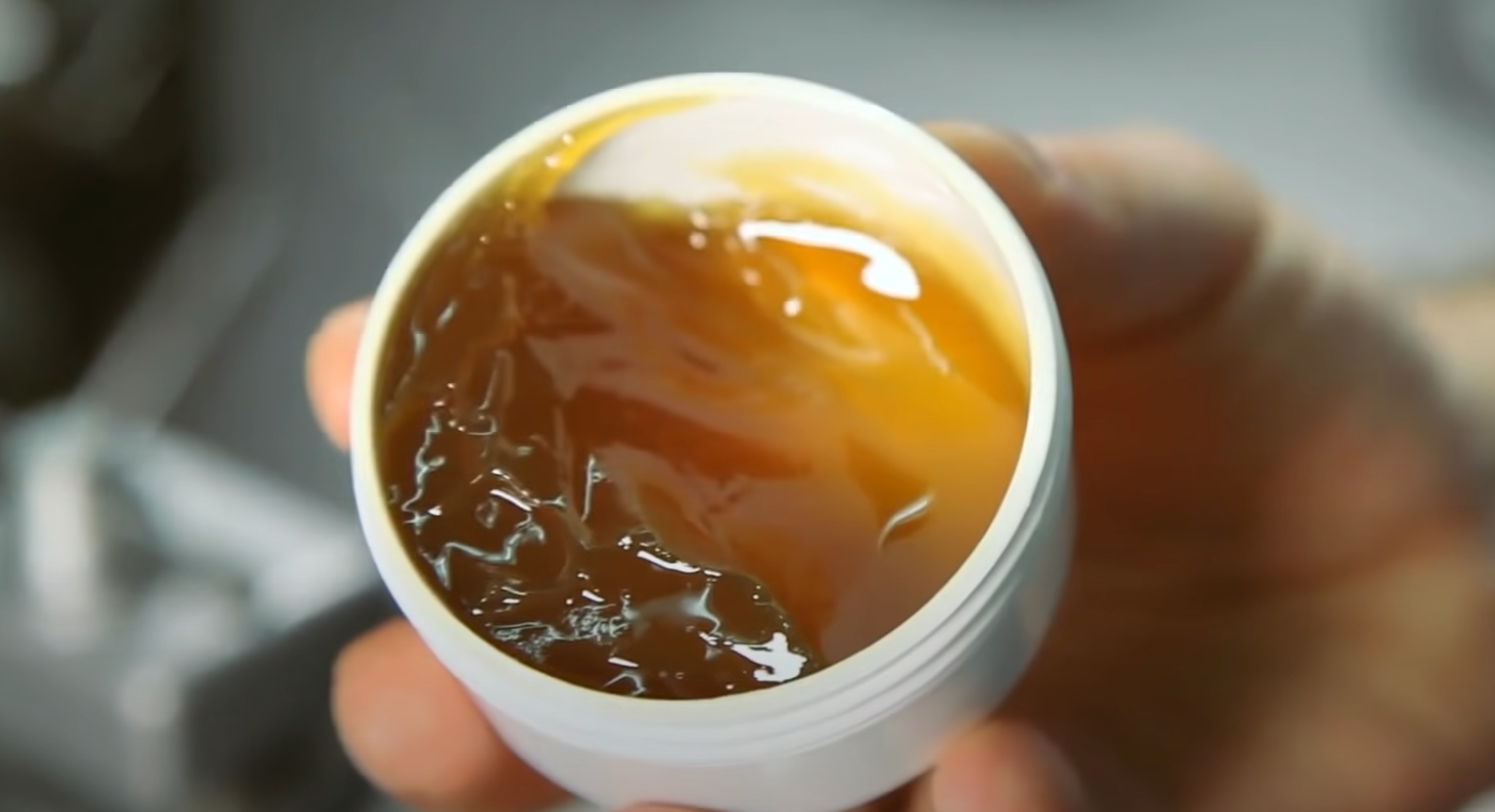 What Is Micro Soldering? - ElectronicsHacks