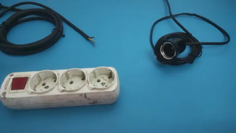 How to Identify a Neutral Wire With a Multimeter? - ElectronicsHacks