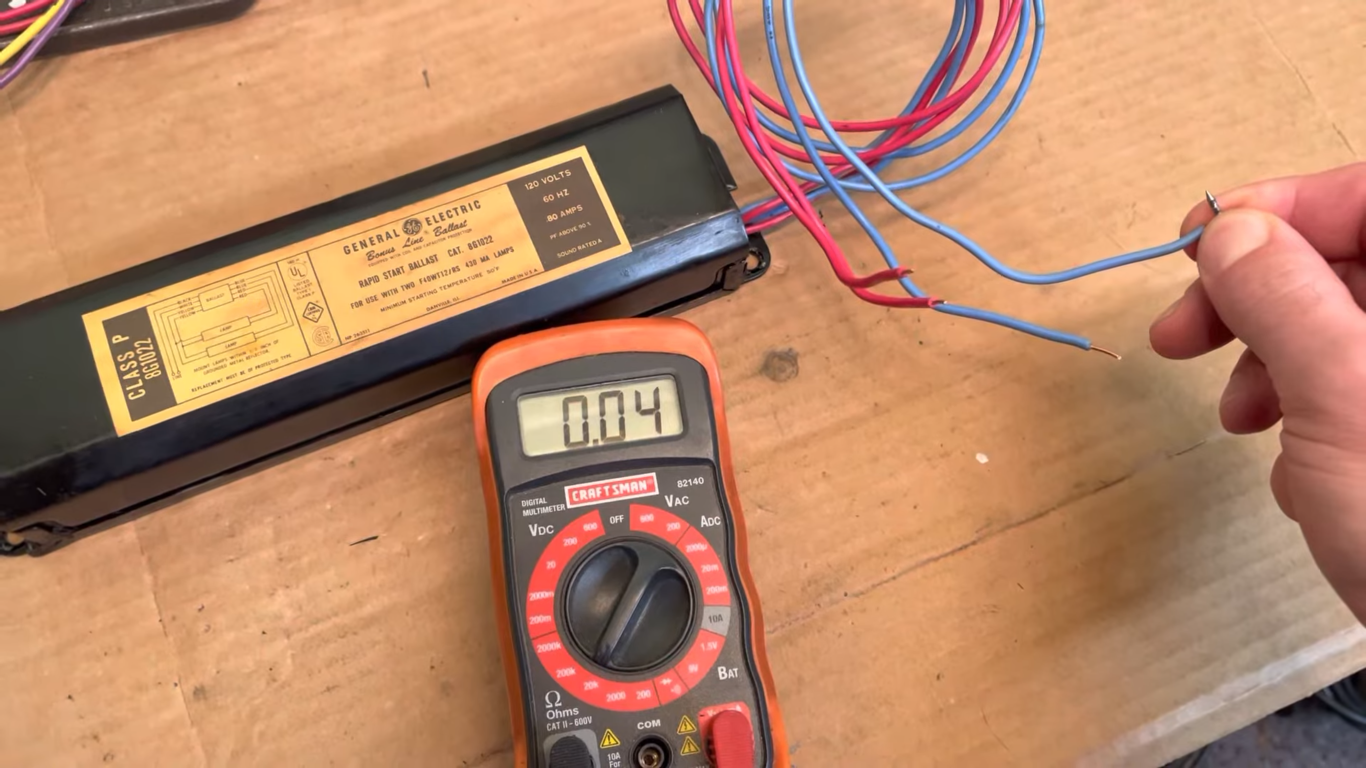 How to Test a Ballast With a Multimeter? - ElectronicsHacks