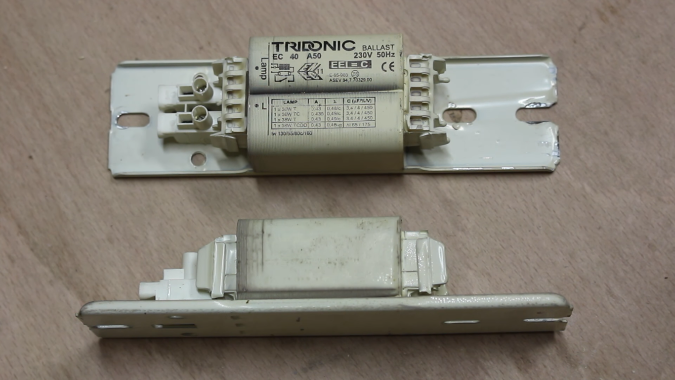 How to Test a Ballast With a Multimeter? - ElectronicsHacks
