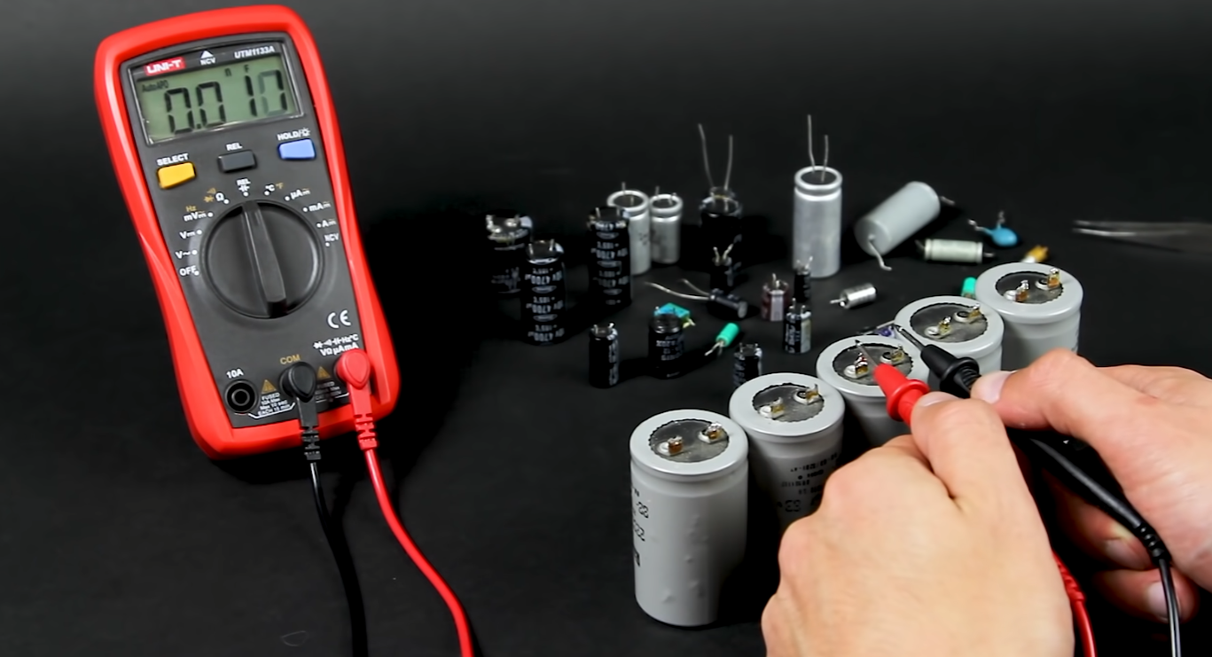 How to Test a Capacitor With a Multimeter? - ElectronicsHacks