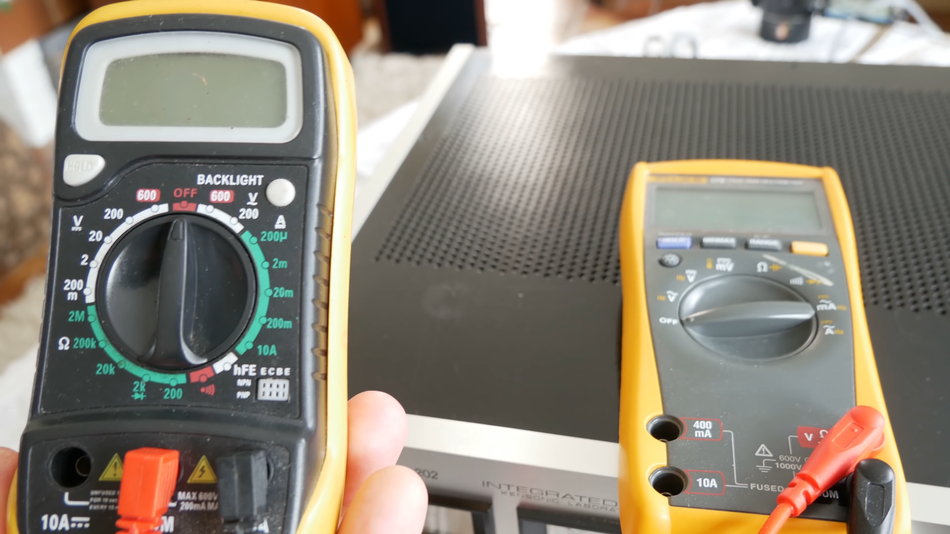 How To Test A Speaker Output With A Multimeter Electronicshacks