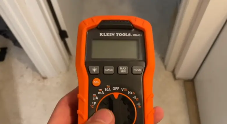 How to Trace a Wire With a Multimeter? - ElectronicsHacks