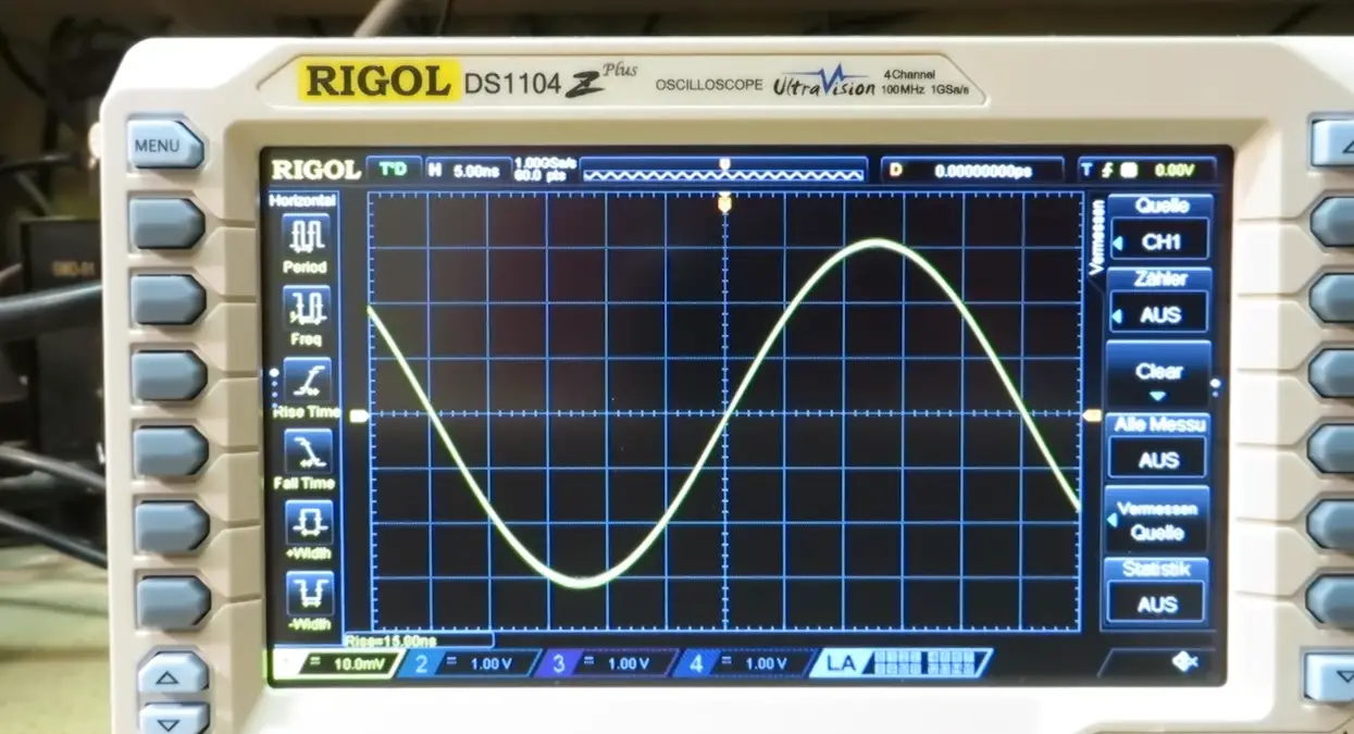 Siglent vs. Rigol Oscilloscopes: Which is Better? - ElectronicsHacks