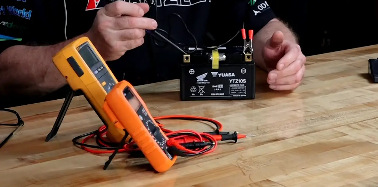 Test Light vs. Multimeter: What’s the Difference? - ElectronicsHacks