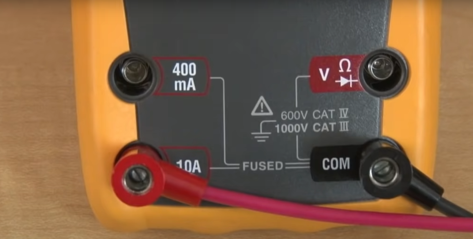 How to Measure Amps With a Multimeter? - ElectronicsHacks