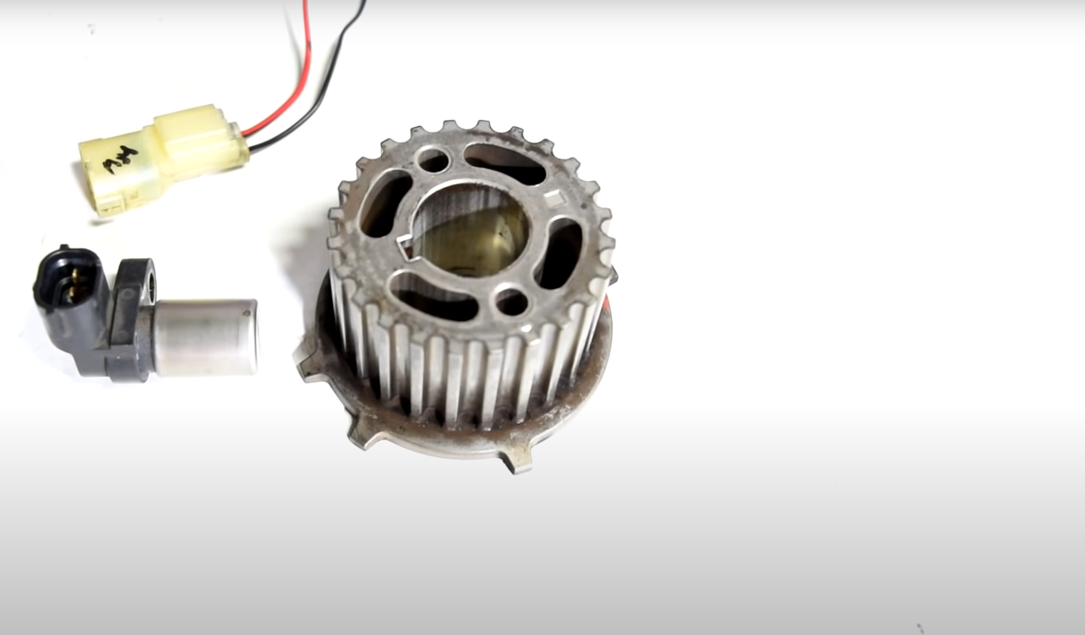 How to Test a Crankshaft Sensor With a Multimeter? - ElectronicsHacks