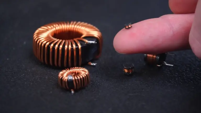 Inductor vs. Transformer: What’s the Difference? - ElectronicsHacks