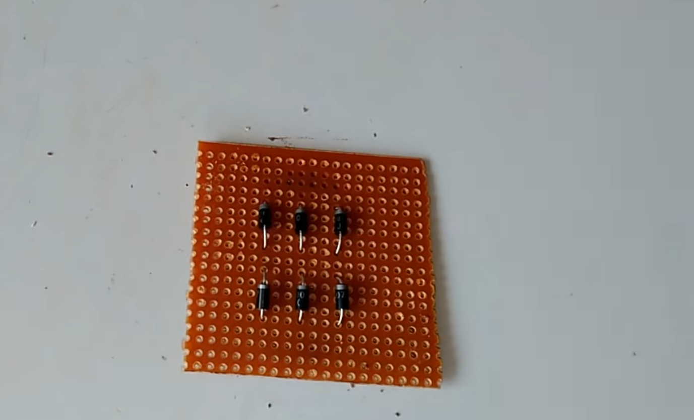 1N4007 Diode Pinout and Specifications - ElectronicsHacks