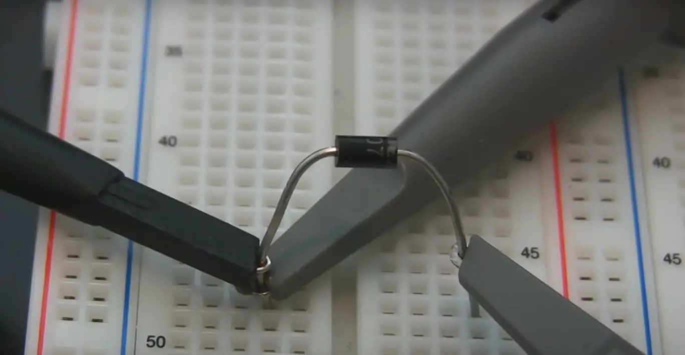 1N5822 Diode Pinout and Specifications - ElectronicsHacks