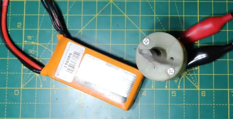 How to Control DC Motor Speed? - ElectronicsHacks