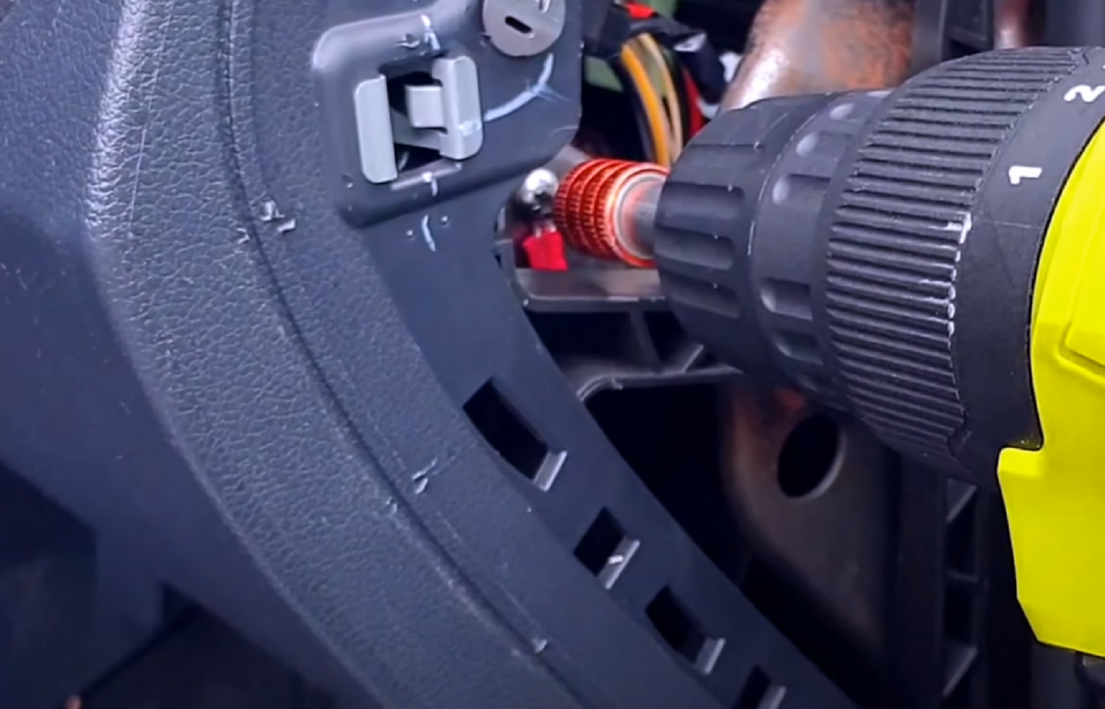 How to Install Interior LED Lights to Fuse Box? - ElectronicsHacks