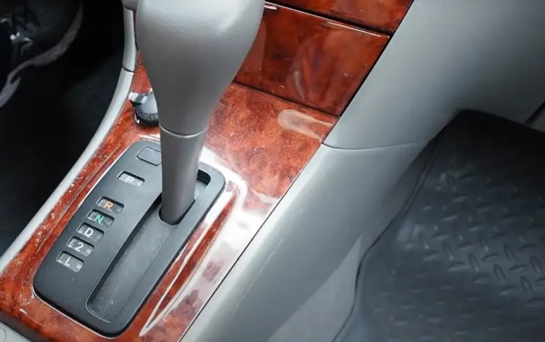 What Fuse Controls the Gear Shift Light? - ElectronicsHacks