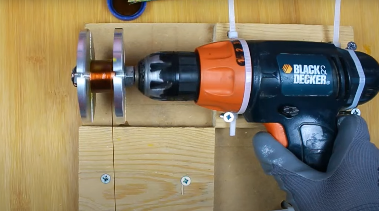 What Is an Air Core Inductor? - ElectronicsHacks