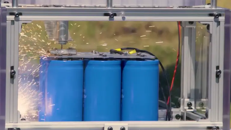 Can Reverse Polarity Damage Electronics? - ElectronicsHacks