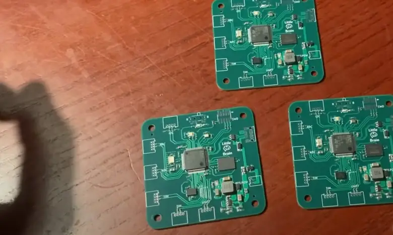 How to Program STM32? - ElectronicsHacks