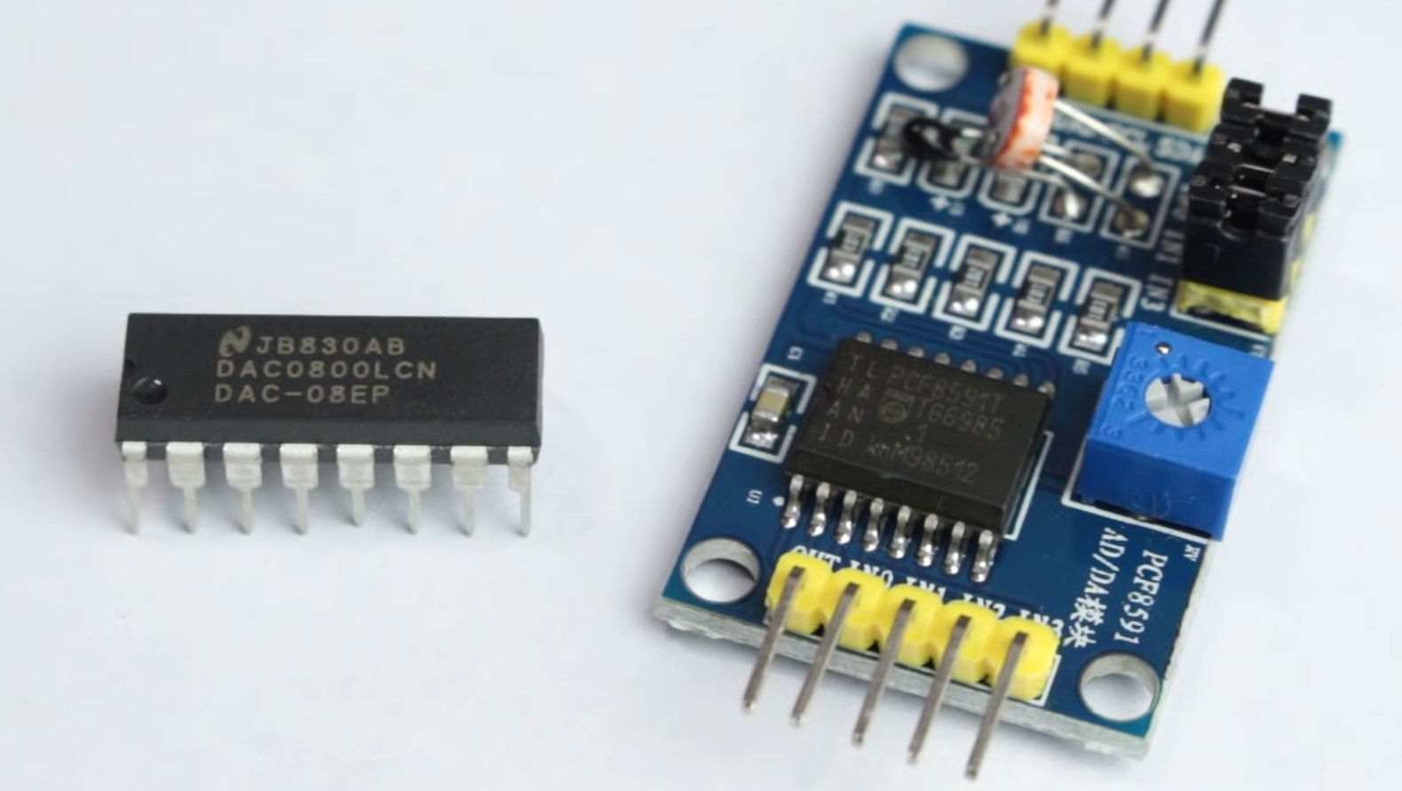 What Are Operational Amplifiers? - ElectronicsHacks
