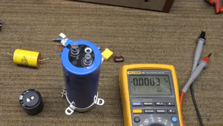 What is a Pi Filter? - ElectronicsHacks