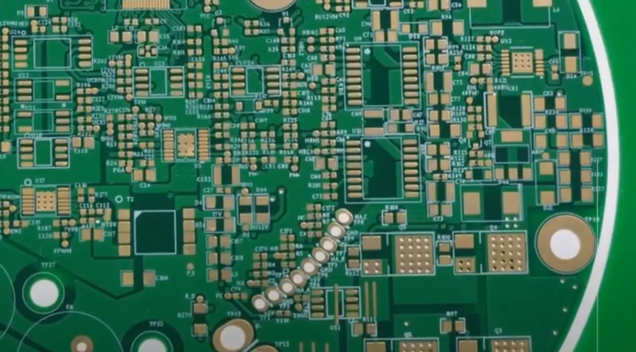 What Is an Aluminum PCB? - ElectronicsHacks