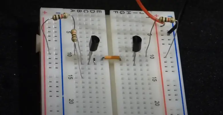2N3906 Transistor Pinout - ElectronicsHacks