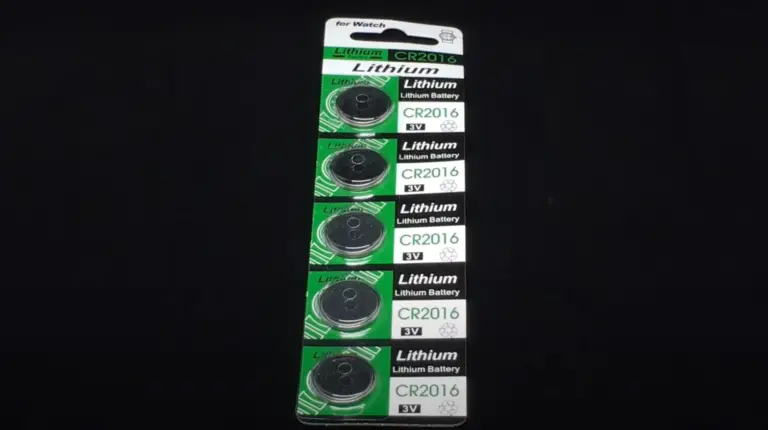 CR1620 vs. CR2016 Batteries: What is the Difference? - ElectronicsHacks