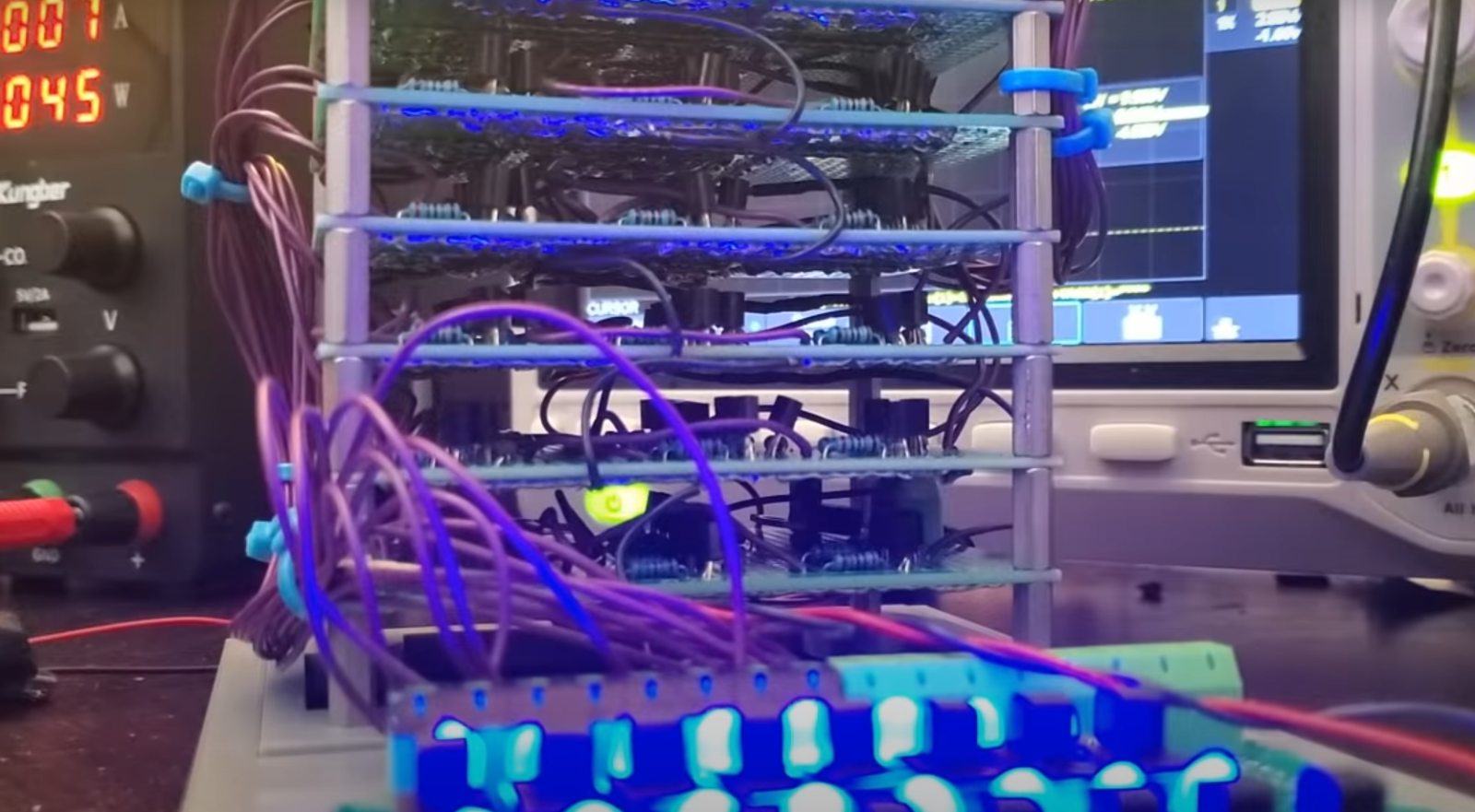 Everything About Full Adder Circuit - ElectronicsHacks