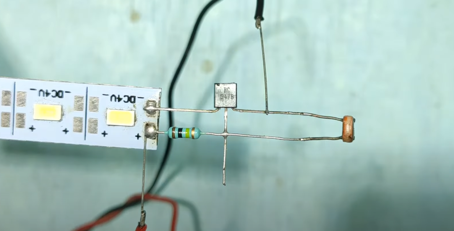 How to Make an Automatic Night Light Circuit? - ElectronicsHacks