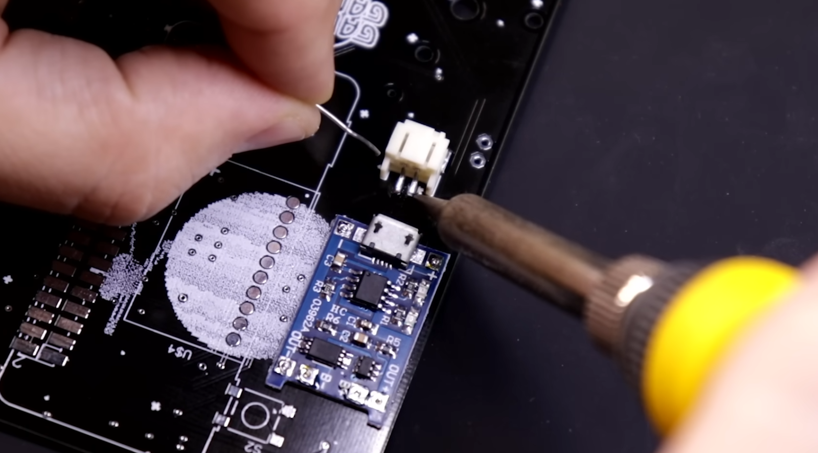 Soldering Projects for Beginners - ElectronicsHacks