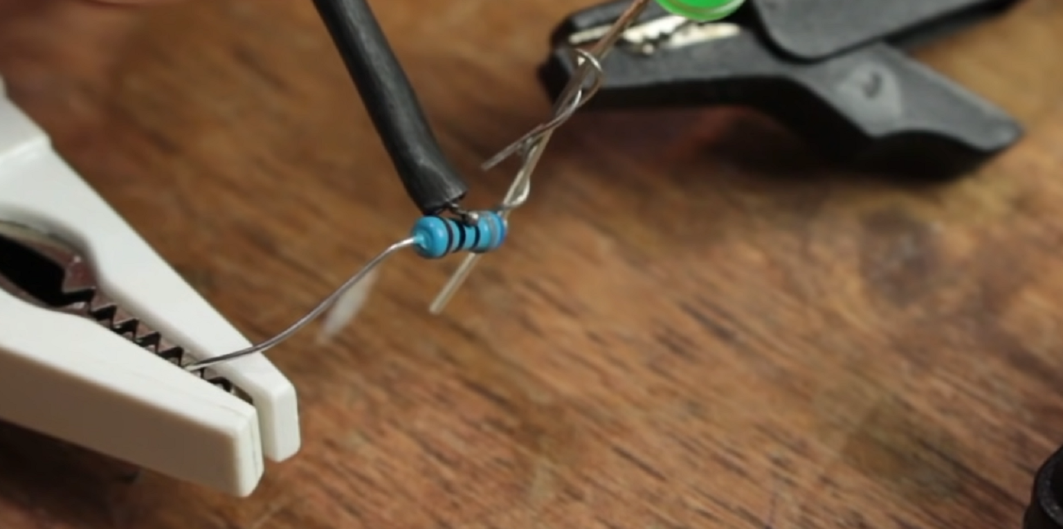 What Is a Current Limiting Resistor? - ElectronicsHacks