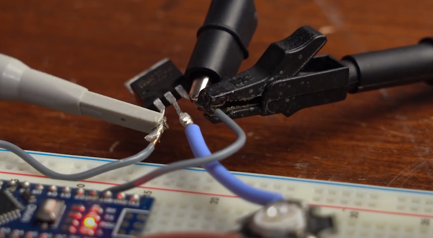 What is a MOSFET Gate Resistor? - ElectronicsHacks