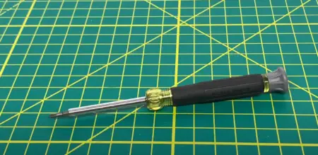 Who Invented Electronics? - ElectronicsHacks