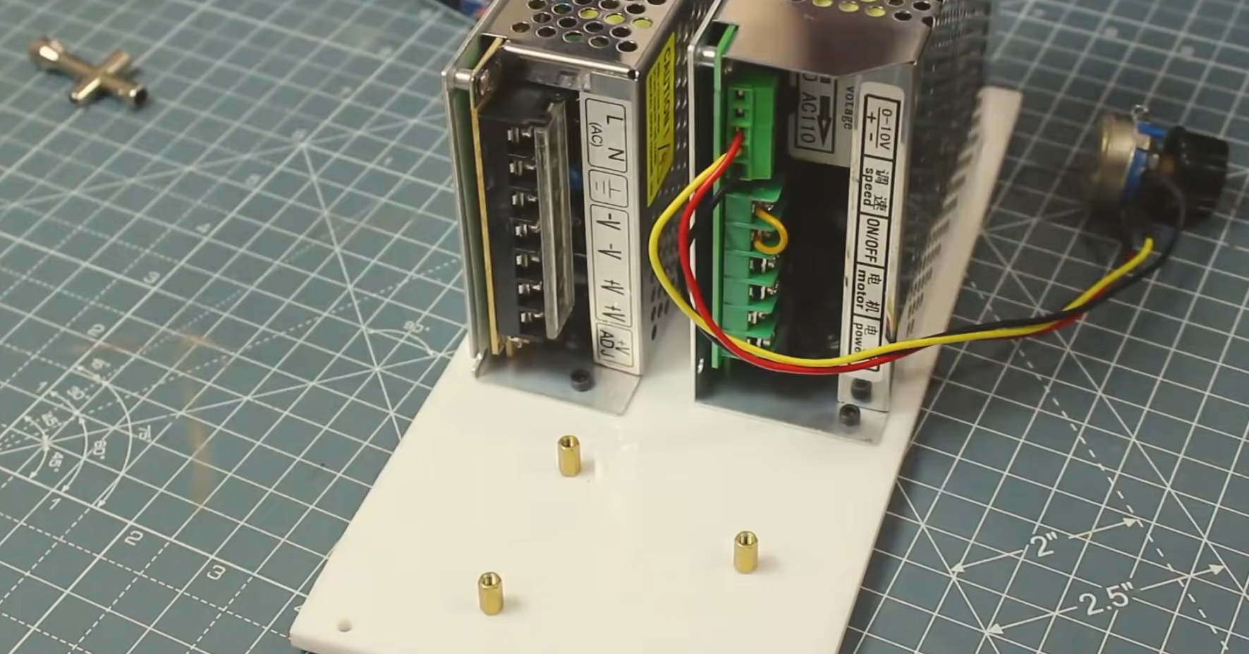 Who Invented Electronics? - ElectronicsHacks