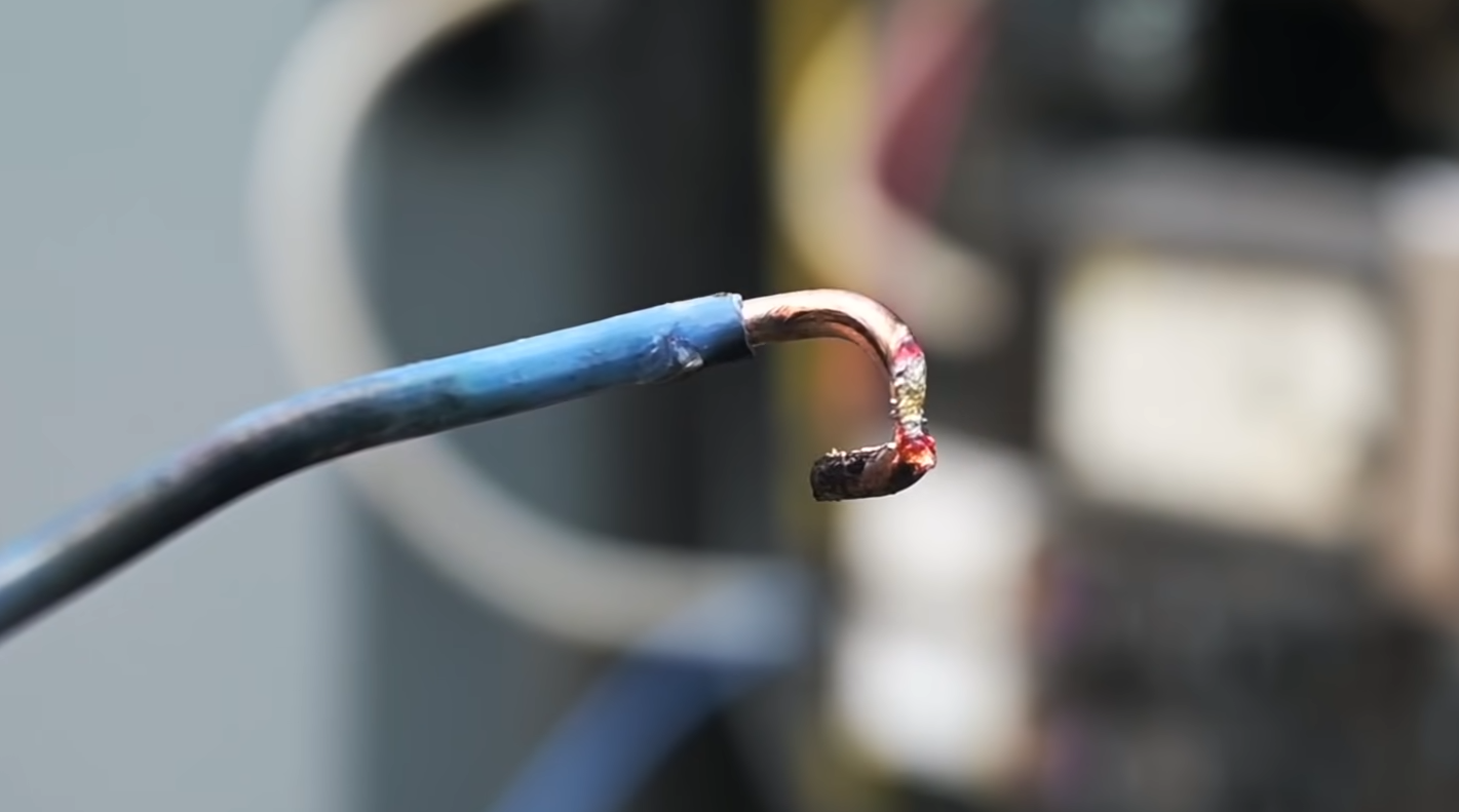 Why Is My Ground Wire Hot? - ElectronicsHacks