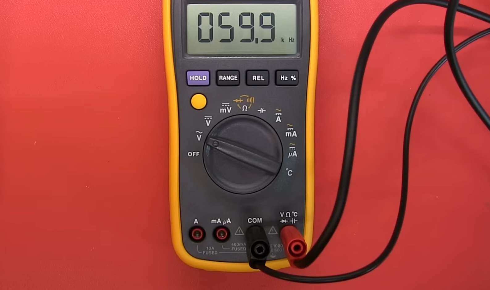 Fluke 17B Multimeter Review - ElectronicsHacks