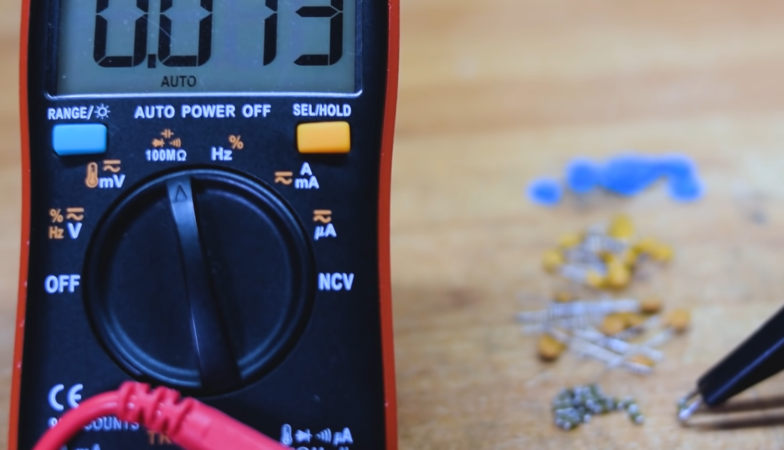 How to Dispose of Capacitors? - ElectronicsHacks