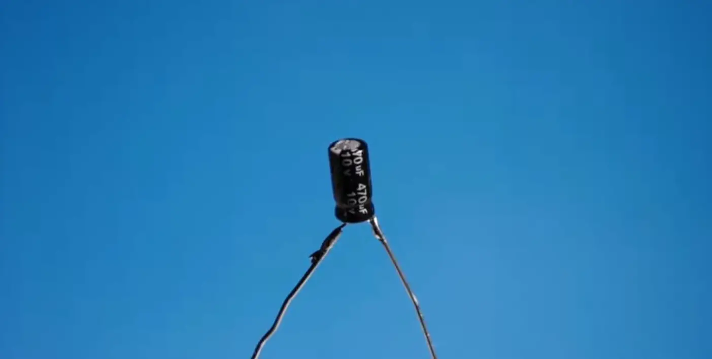 How to Test a Capacitor on a Circuit Board? - ElectronicsHacks