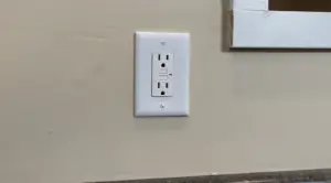 Line vs. Load GFCI: What’s the Difference? - ElectronicsHacks