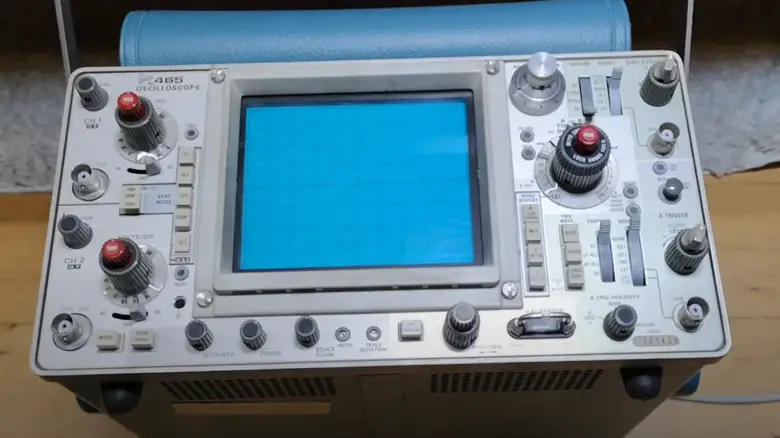 Tektronix 465B Oscilloscope Review - ElectronicsHacks